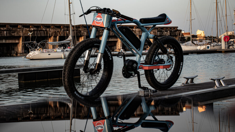 Le Cafe Racer – CR2 | Aevon Bikes